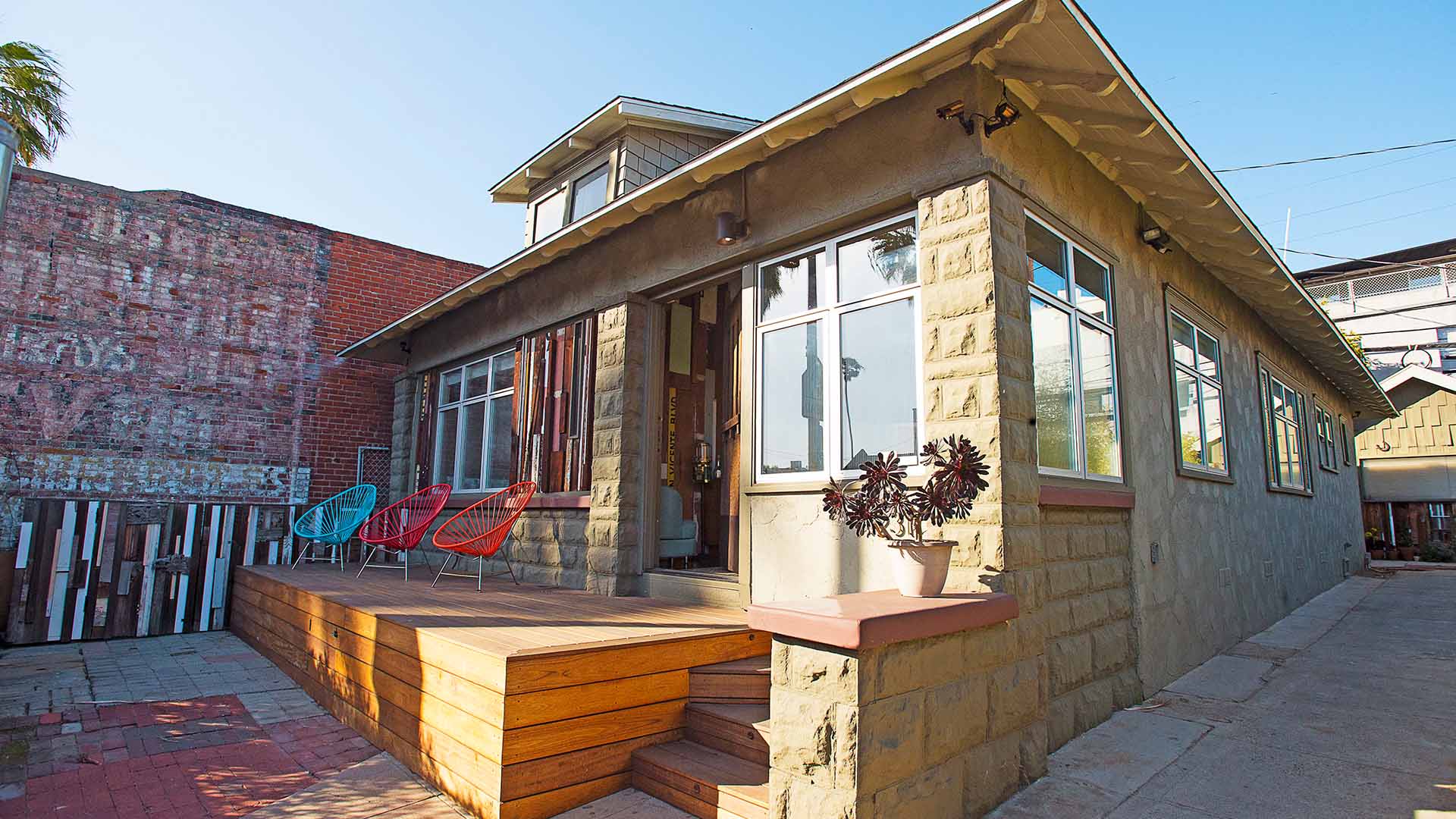 About – Beacon Street Studios